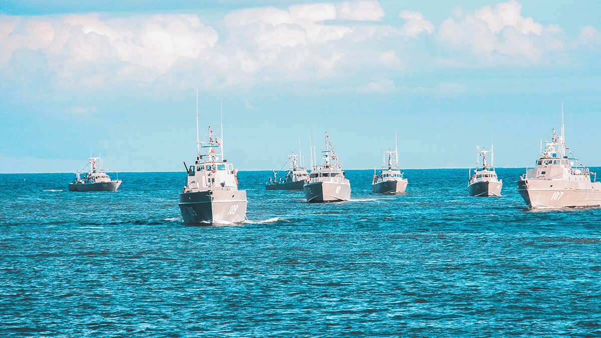 8. Guide to Modern Metal Ships - Fun Kids - the UK's children's radio ...