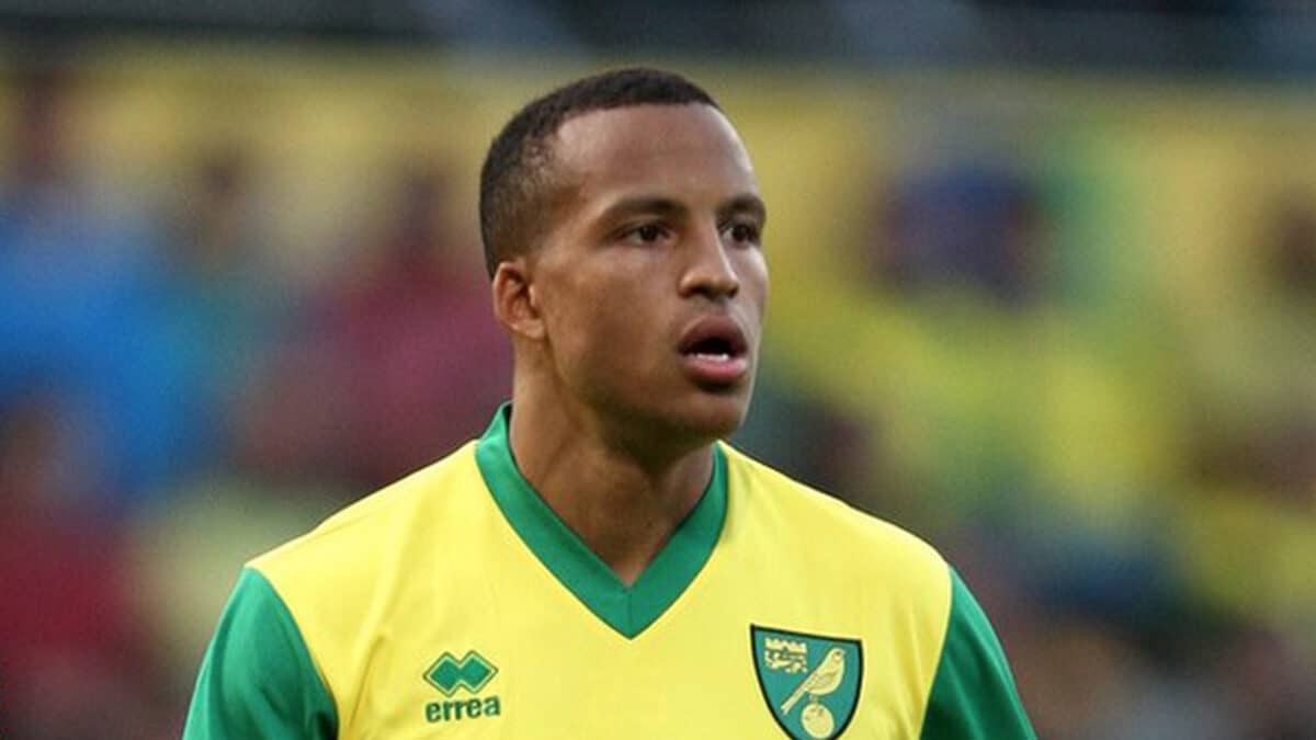 Hit and Miss with Dan: Olsson & Kouyate - Fun Kids - the UK's children ...