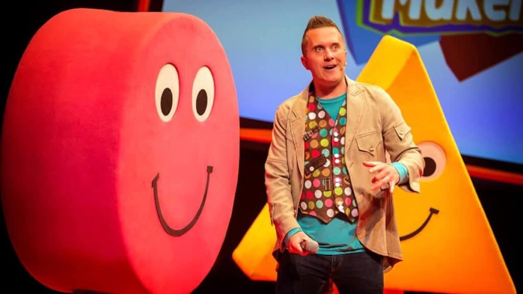 Anna-Louise chats to Mister Maker from CBeebies! - Fun Kids - the UK's ...