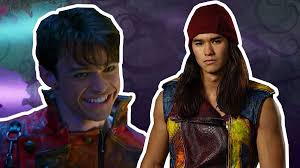 Thomas Doherty (Harry Hook) and Booboo Stewart (Jay) from Descendants 2 ...