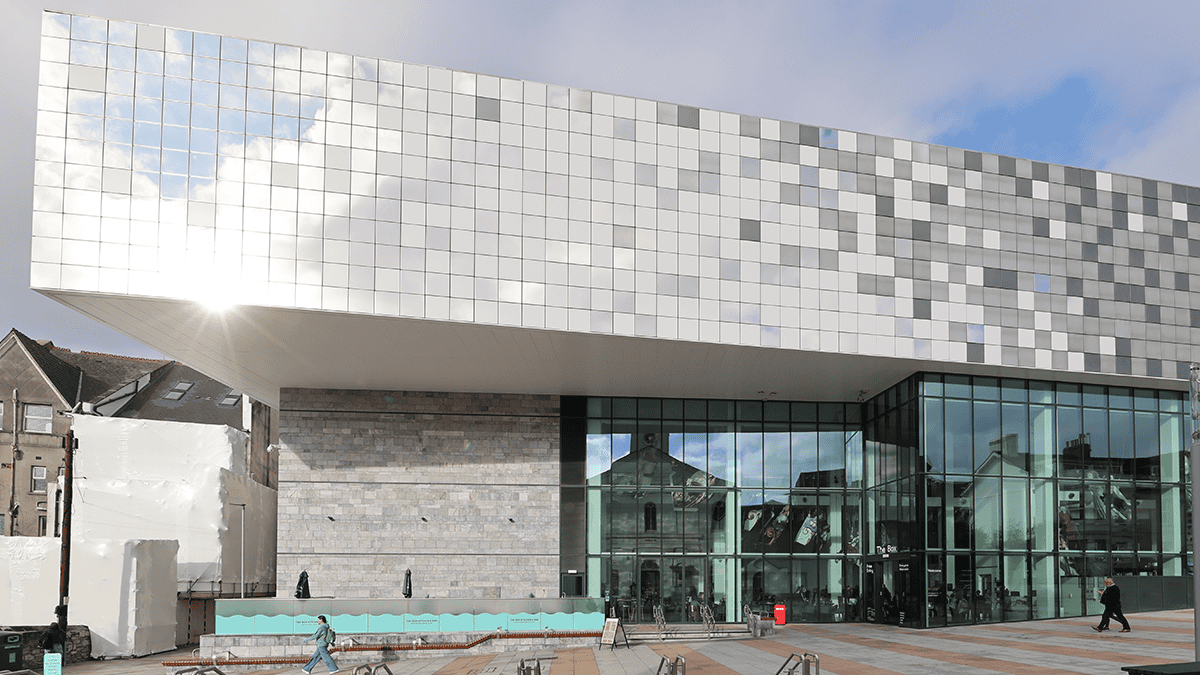 The Box - Fun Kids - the UK's children's radio station